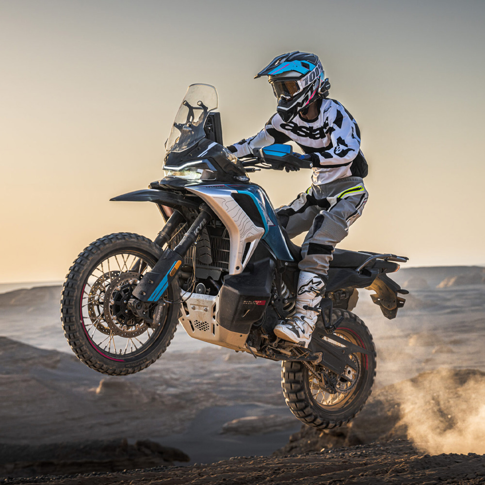 CFMoto Multi Touring | 650MT & 800MT bij Lowlands Biker Store