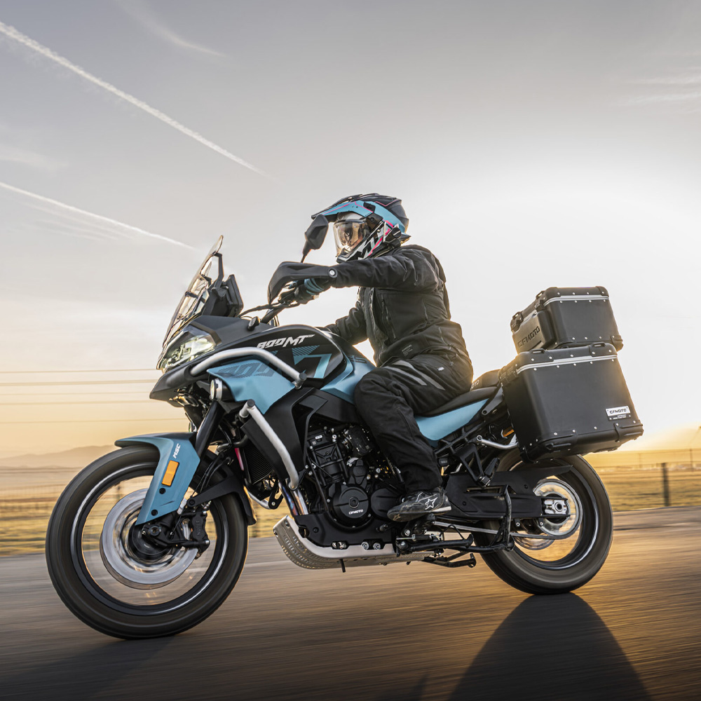 CFMoto Multi Touring | 650MT & 800MT bij Lowlands Biker Store